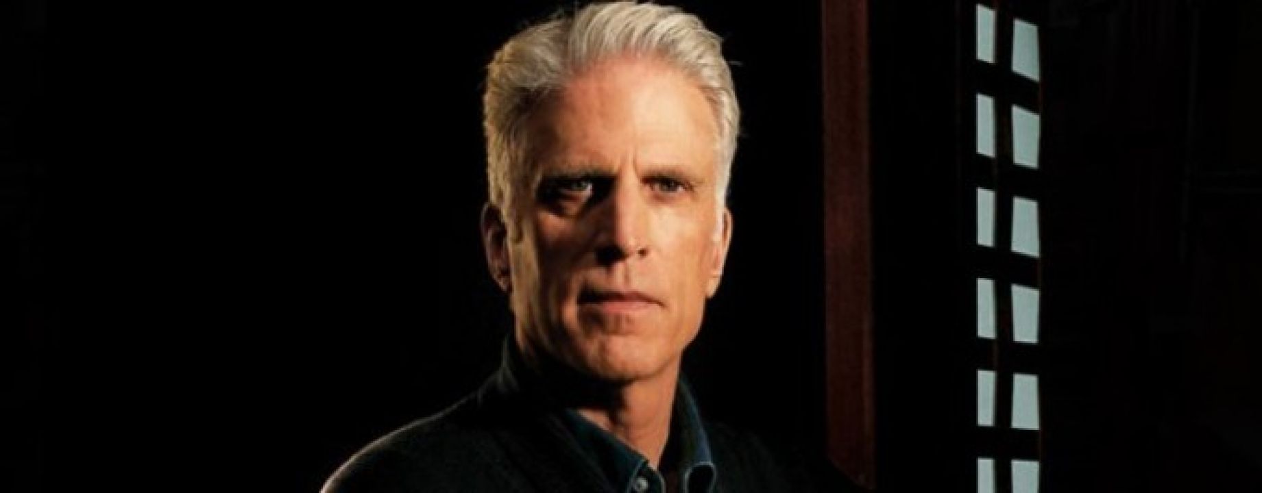 Ted Danson zastąpi Fishburne’a
