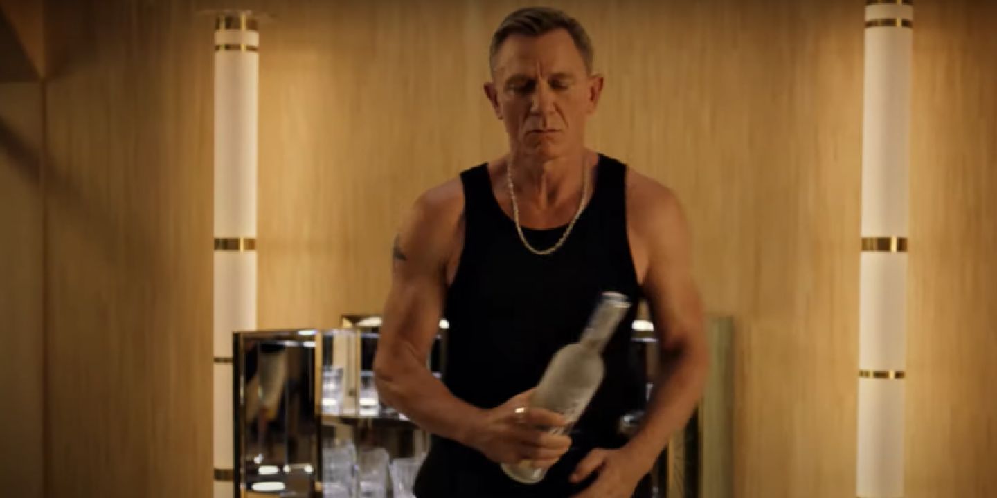 Daniel Craig reklamuje polską wódkę. Za kamerą stanął Taika Waititi