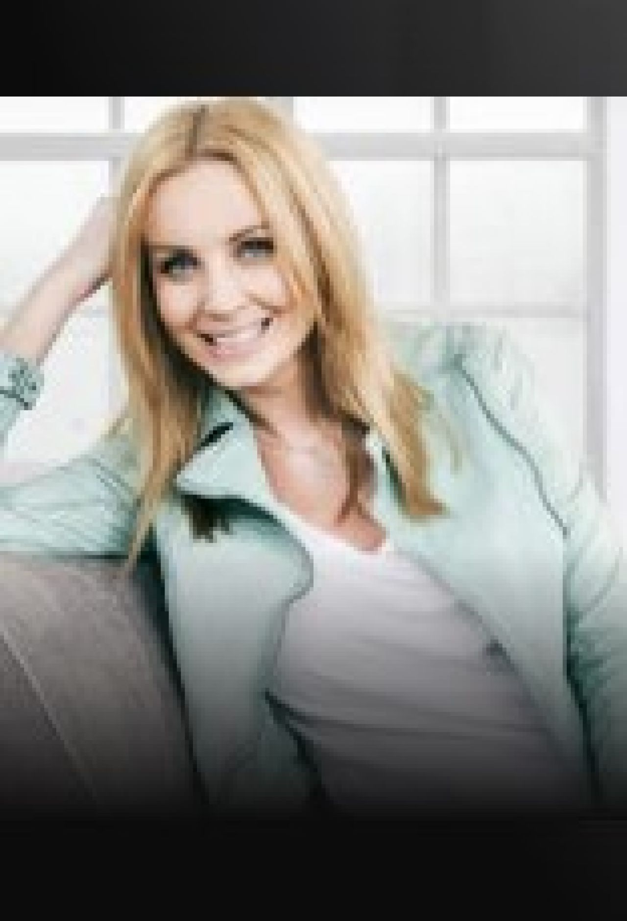 Stylowy magazyn - serial - naEKRANIE.pl