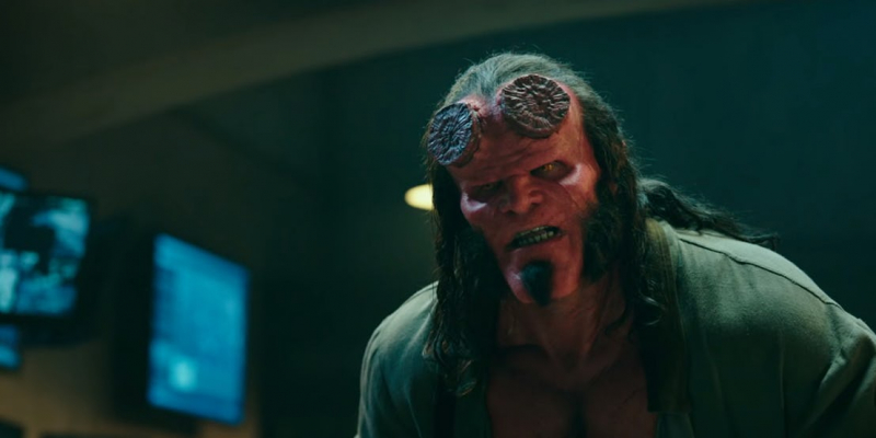 Hellboy – bohater i Ben Daimio gotowi do walki na nowym zdjęciu z filmu