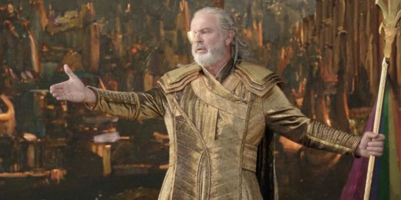Thor: miłość i grom: Sam Neill podzielił się zakulisowym zdjęciem Odyna ...