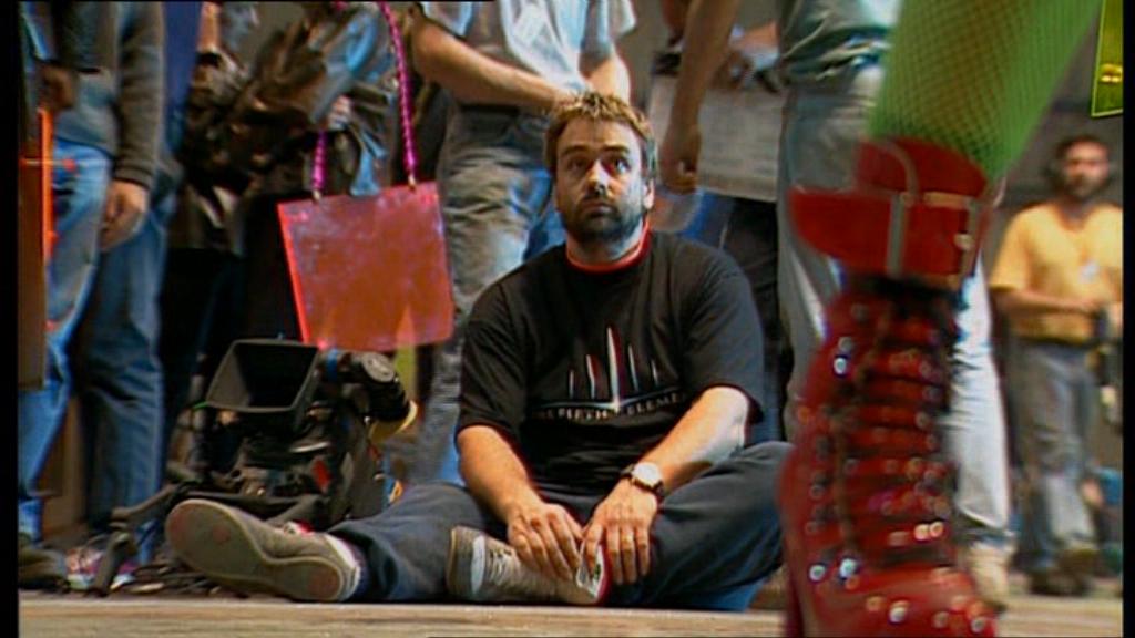 Powrót do przeszłości: Zobacz zdjęcia z planu filmu Piąty element