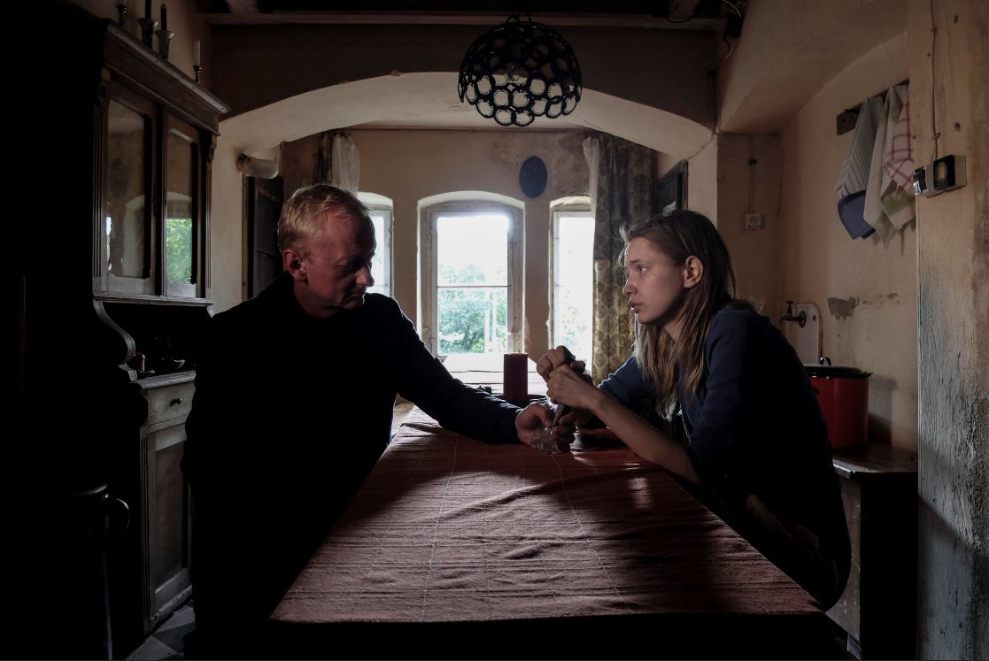 Znaki – nowe zdjęcia z polskiego serialu AXN