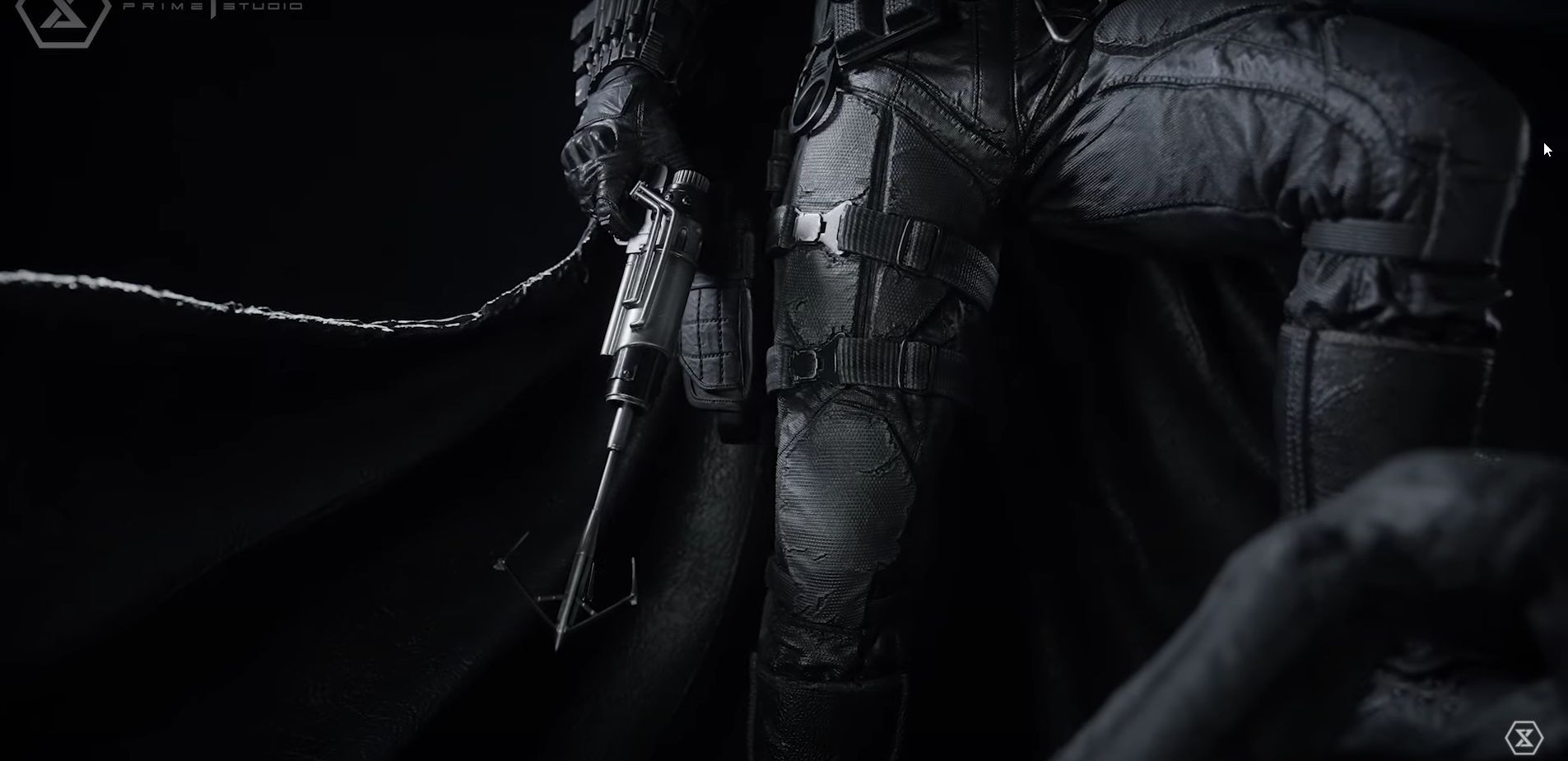 Batman - kostium Roberta Pattinsona w pełnej okazałości. Zdjęcia ...